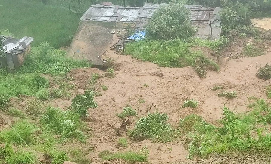 One injured when landslide buried house in Sindhupalchok